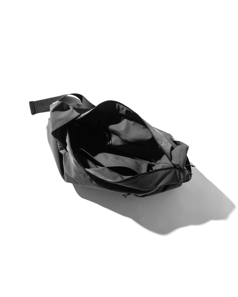 SOFT SHELL FUTURE BAG LARGE (GRAY)